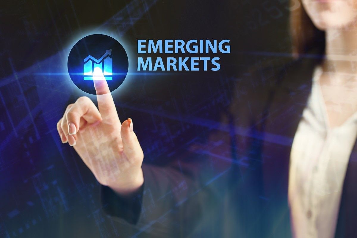 Investment in emerging markets | Risks and benefits | Quanloop